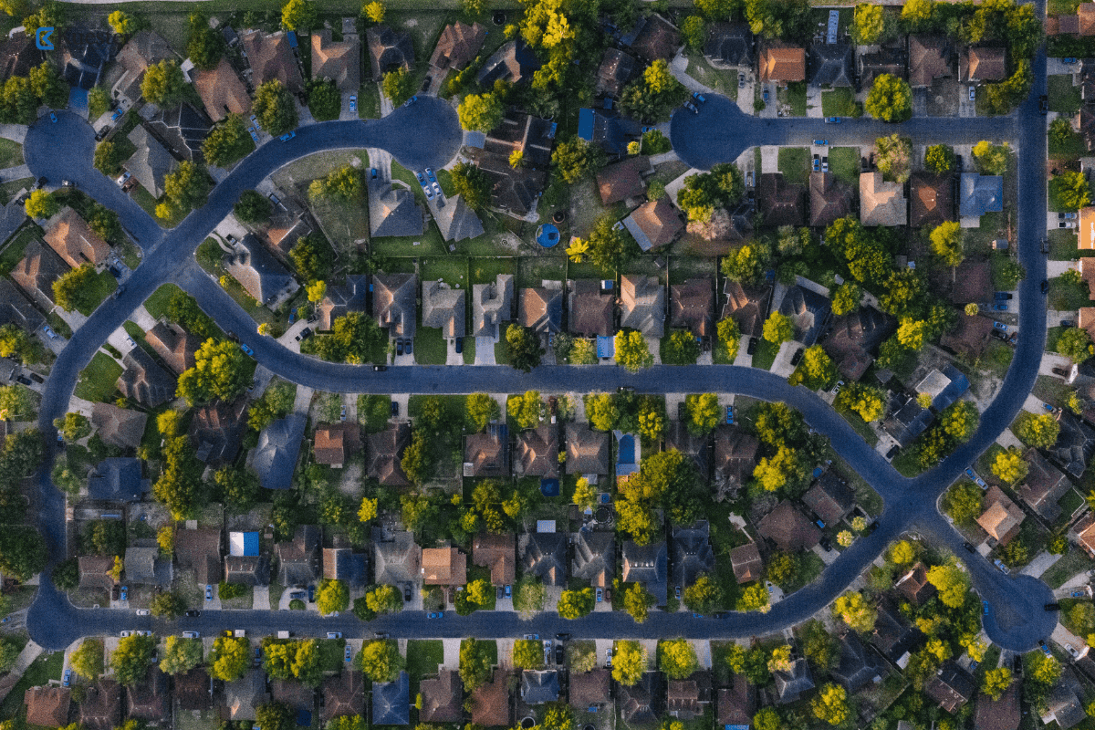Why HOA Board Teamwork Makes or Breaks a Community - Kuester Management